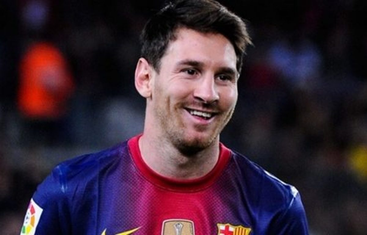 Lionel "La Pulga" Messi sacará su biografía a la venta