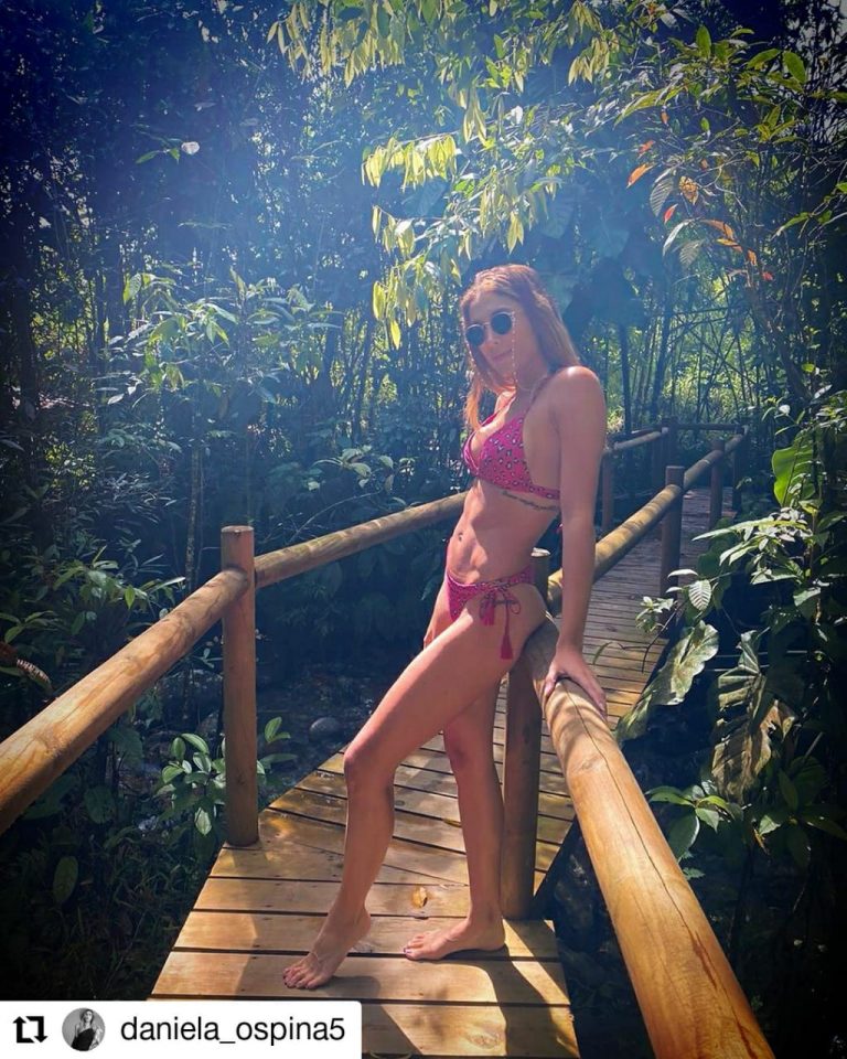 Aprovechando un buen día, Daniela Ospina lució su figura en bikini