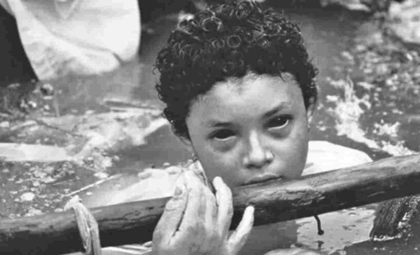 ¿Por qué Omayra Sánchez tenía los ojos negros antes de morir tras la ...